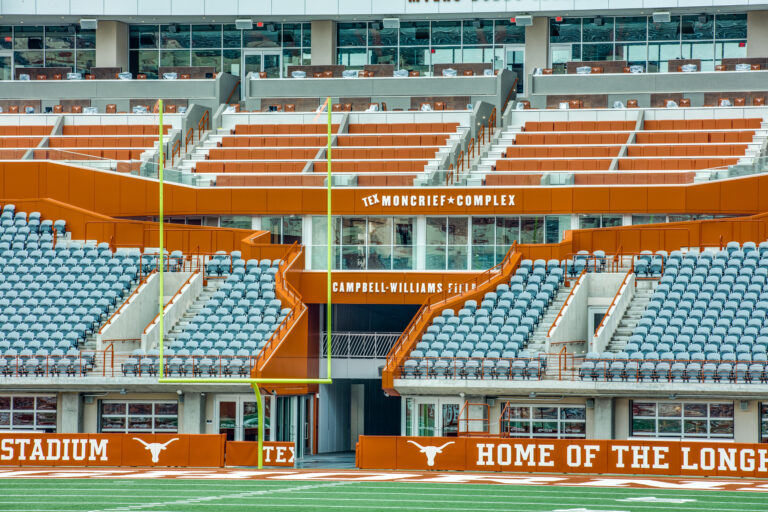 Stadium Façade Cladding Defines Iconic UT End Zone | ALUCOBOND